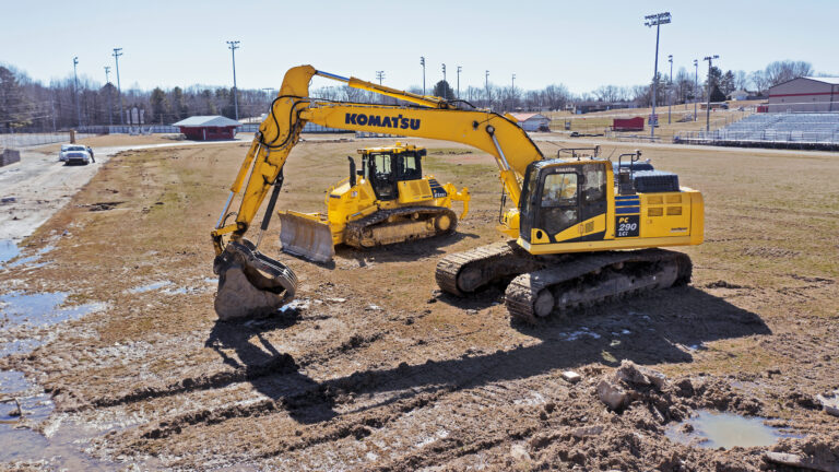 Excavator Uses 3D Design Data for Amazing Precision