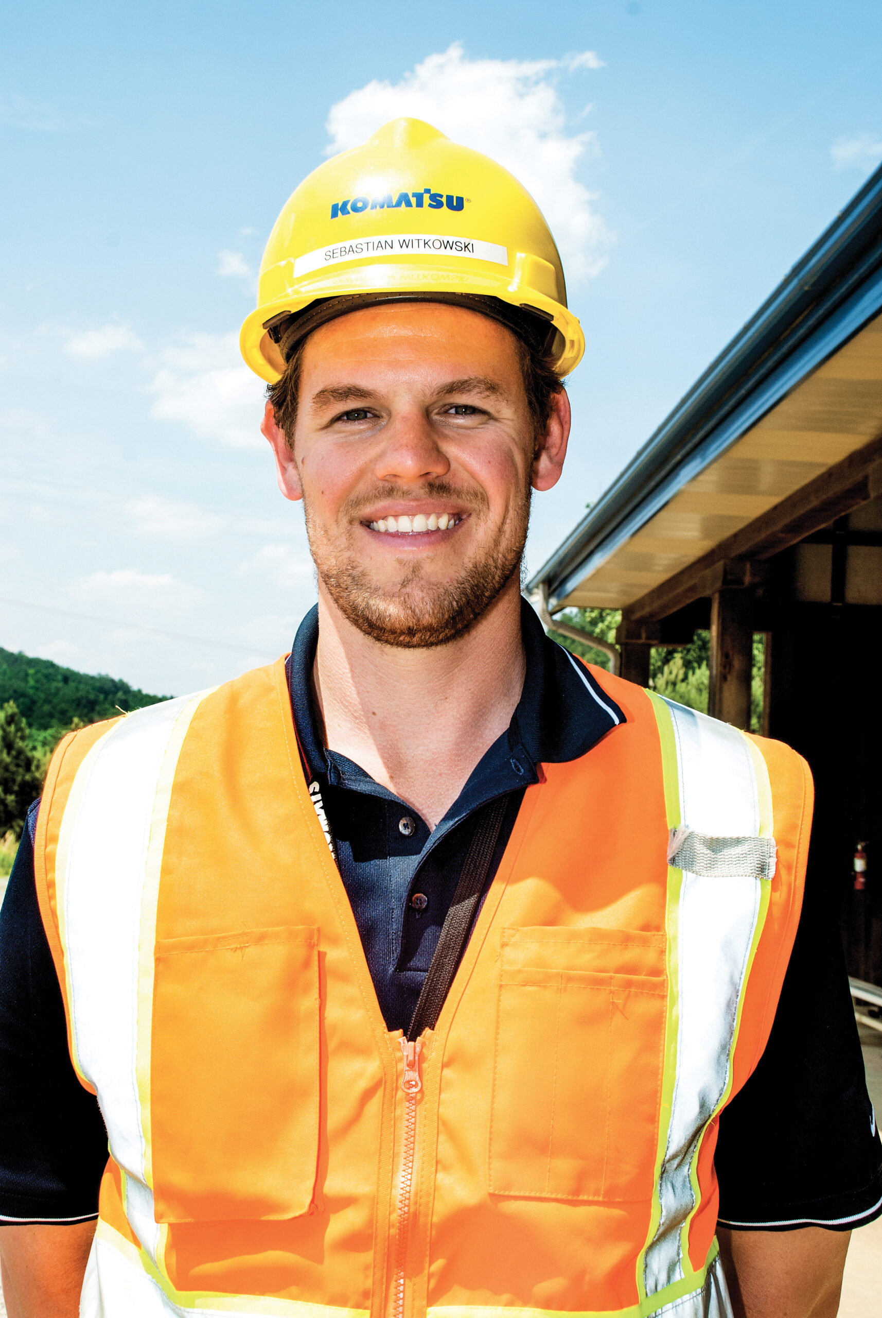 Komatsu’s HD1500-8E0 helps increase production at quarry, aggregate and ...