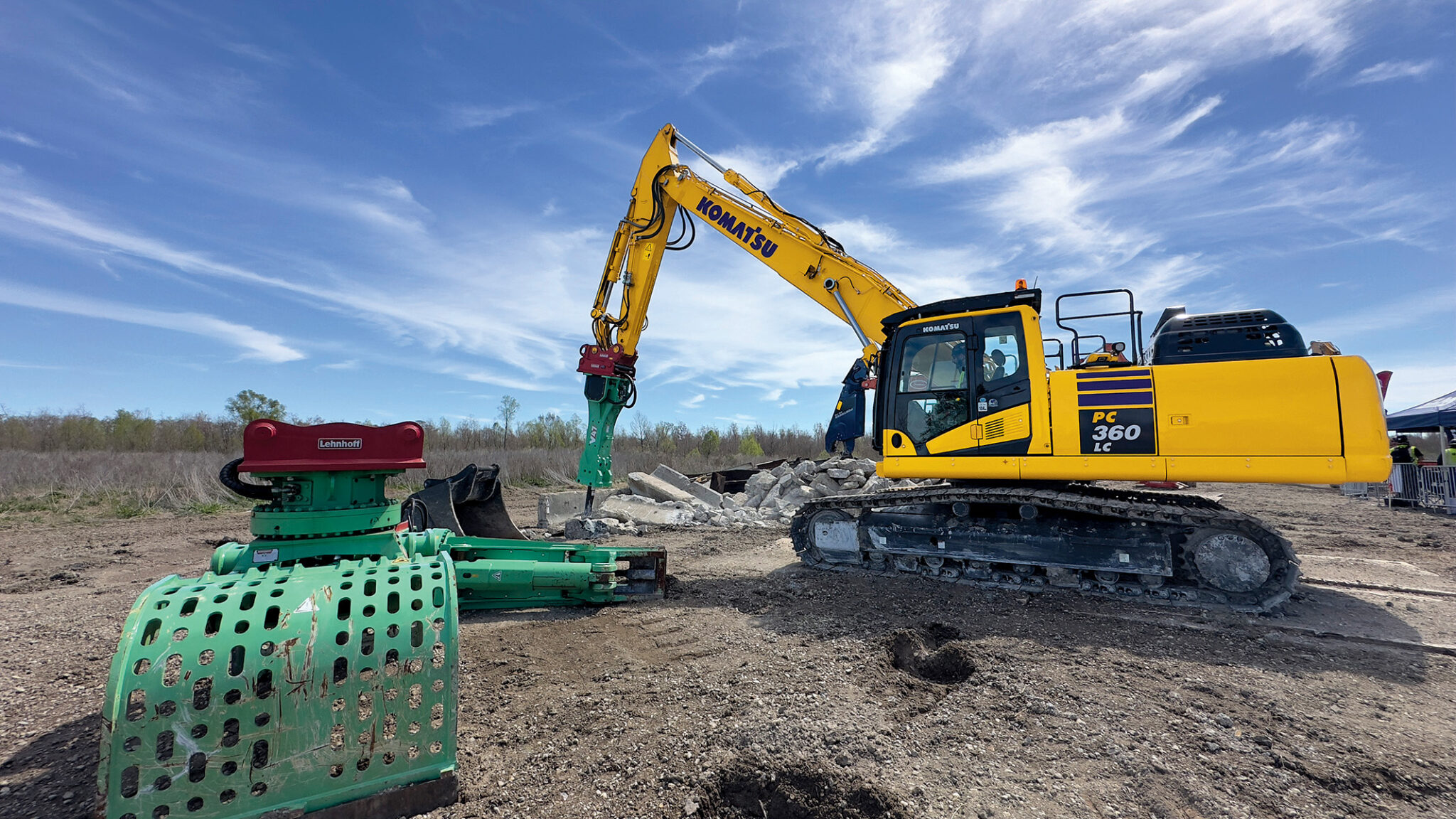 NDA show allows attendees to operate equipment designed to help make ...